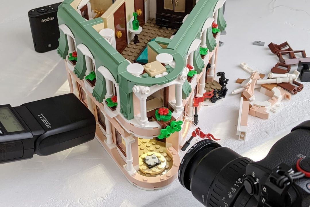 Shooting And Lighting LEGO Building Interiors | Four Bricks Tall